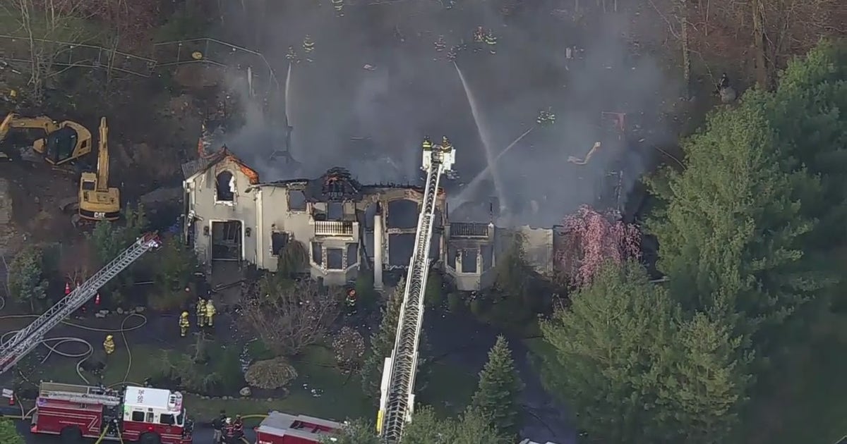 Pomona fire: Large blaze severely damages Rockland County building ...