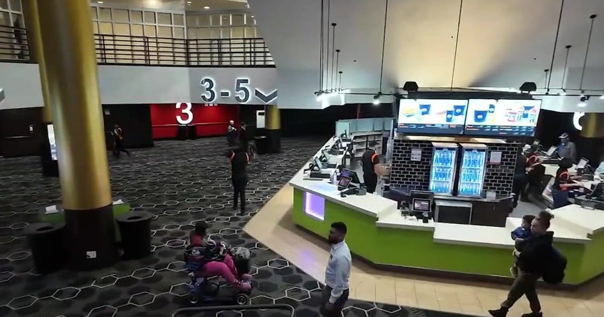 New Regal opens in The Bronx, ending movie theater drought | FOX 5 New York