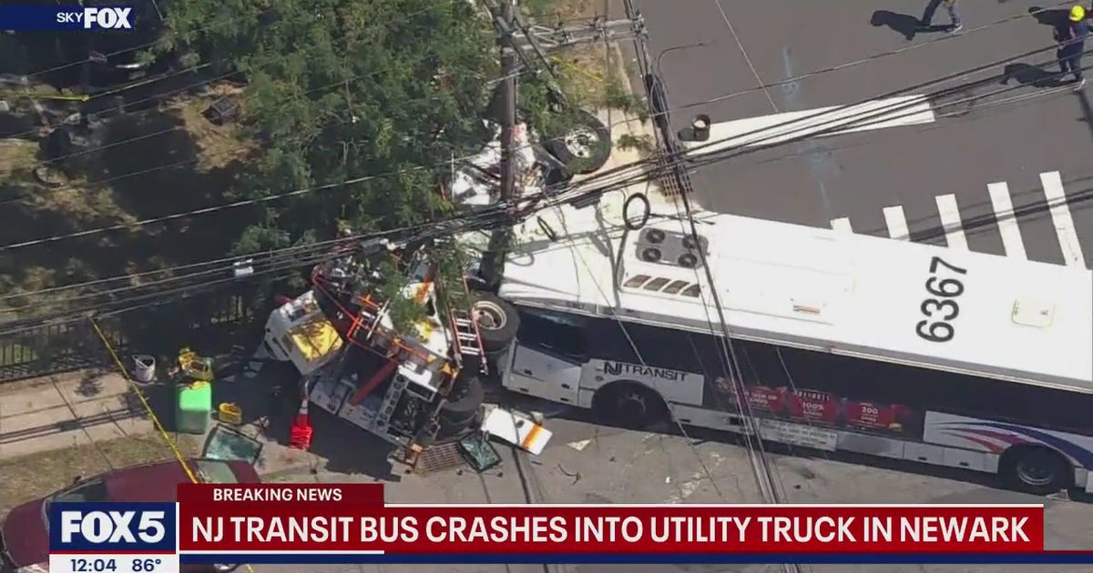 Over 10 injured in NJ Transit bus crash in Newark | FOX 5 New York