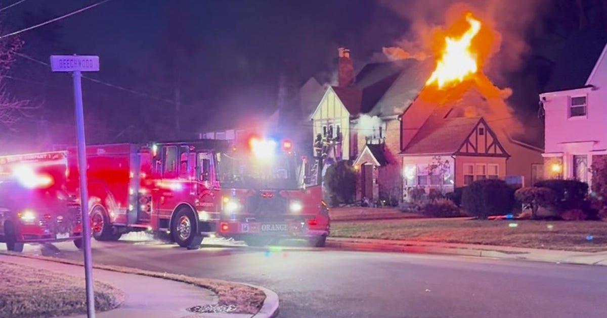 Thanksgiving fire in Orange kills 2 sisters | FOX 5 New York