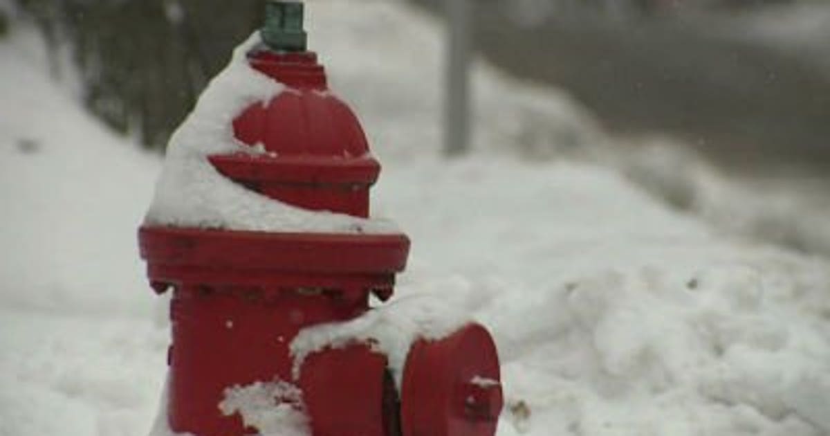 Clearing snow from fire hydrants may help save lives | FOX6 Milwaukee