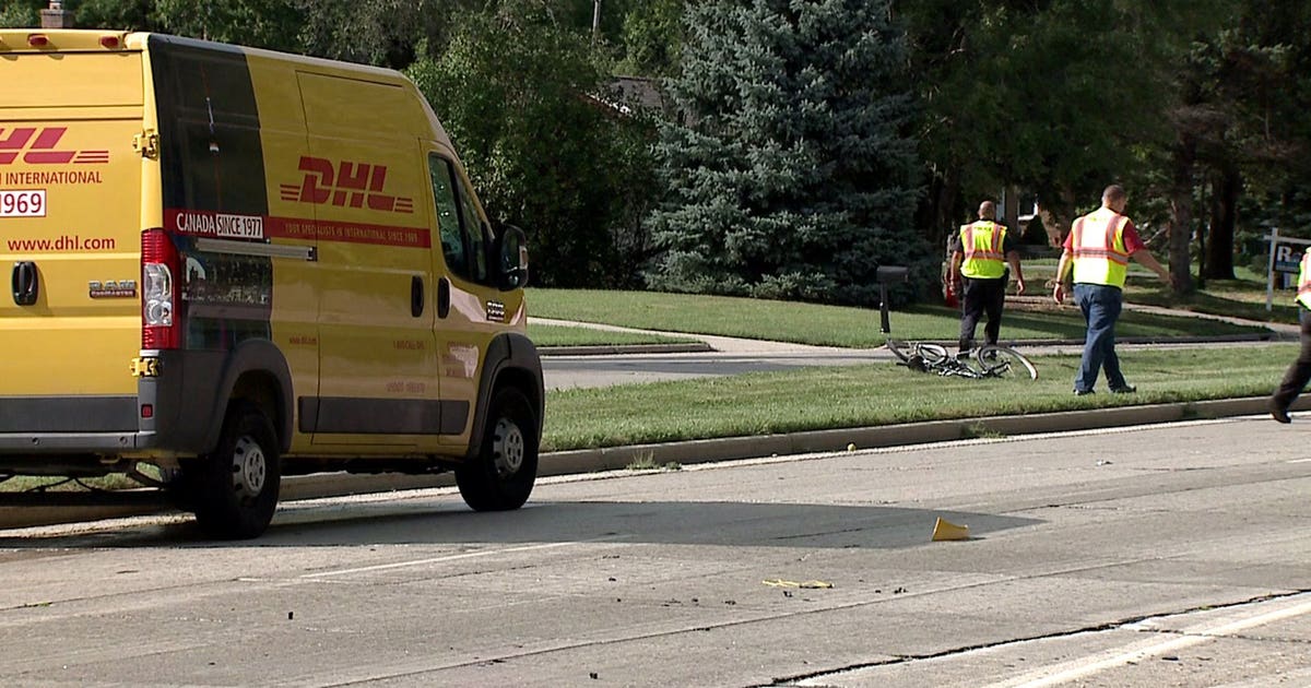Dash camera captures crash involving DHL truck, 14-year-old bicyclist ...