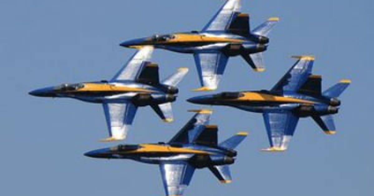 Catch a glimpse: Navy's Blue Angels to fly over Milwaukee Wednesday ...