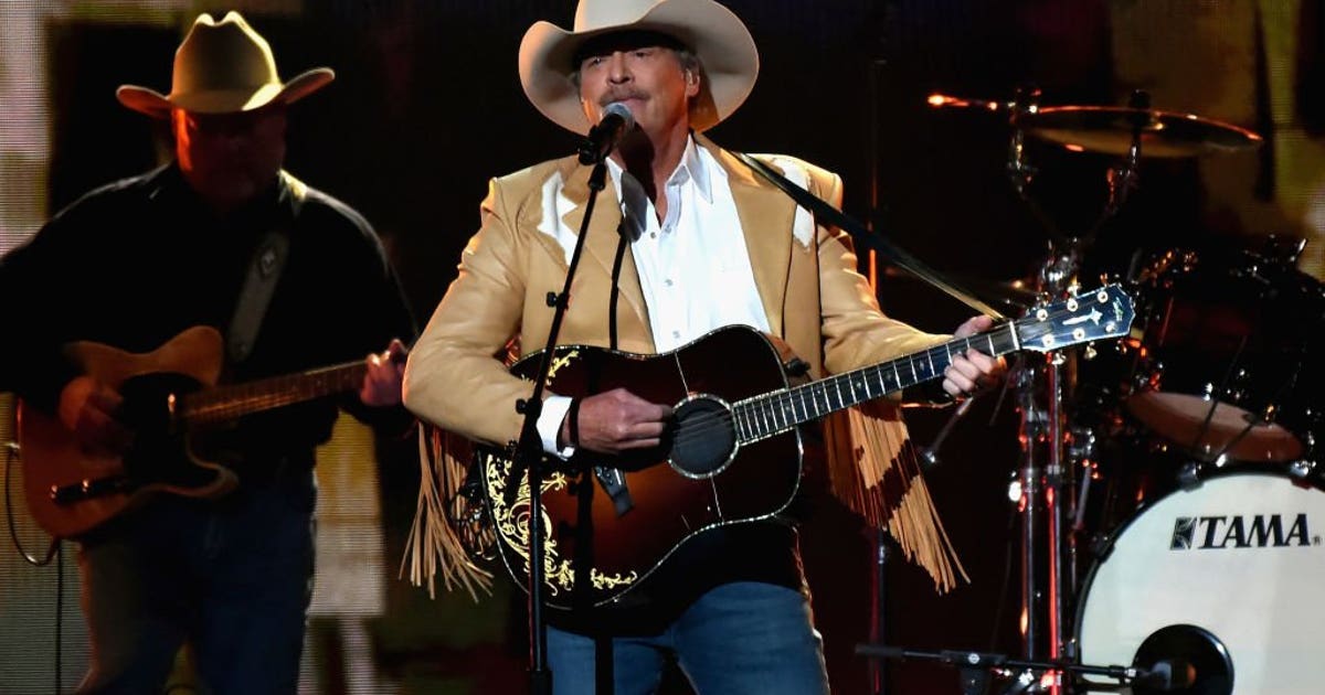 Alan Jackson's Sept. 12 concert at Fiserv Forum postponed due to COVID ...