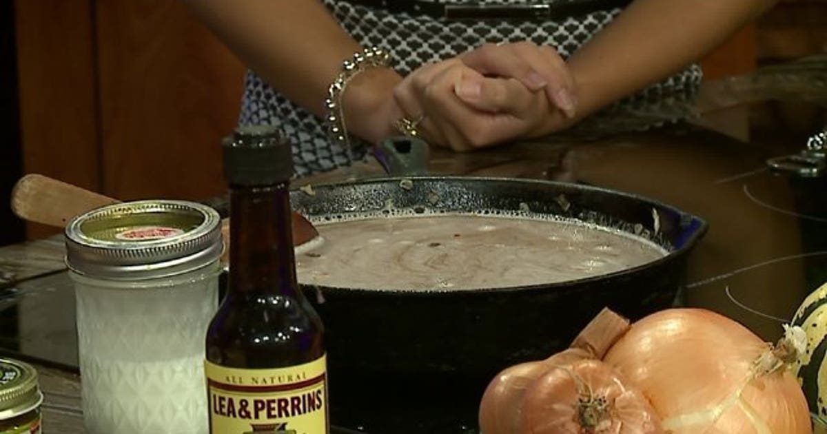 Ready for Thanksgiving? Foodie Kyle Cherek shares his very own gravy ...