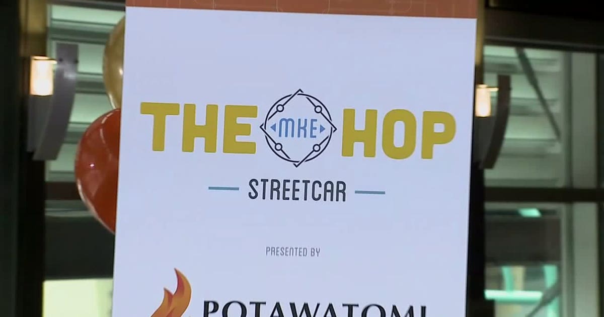 Milwaukee streetcar to be named "The Hop" under deal with Potawatomi ...