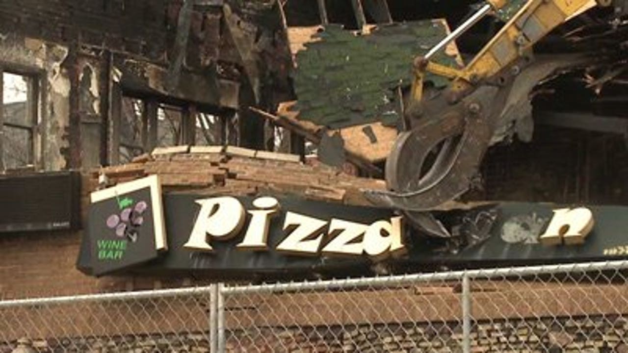 Jury selection in federal trial for man accused in Pizza Man fire