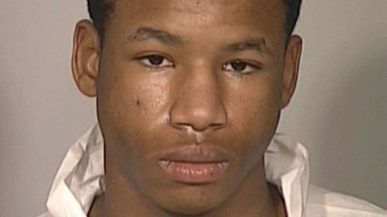 Milwaukee Man Charged With Felony Murder Of Two Others Fox6 Milwaukee