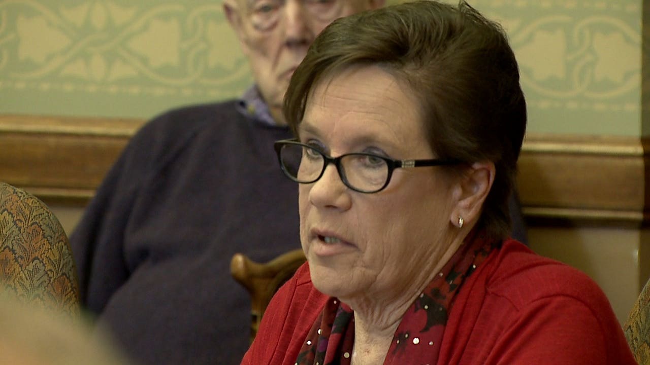 Tearful testimony: Mother whose son was killed by drunk driver pushes ... Tearful testimony: Mother whose son was killed by drunk driver pushes ...