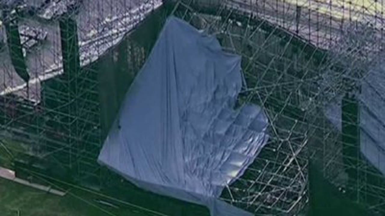 Radiohead drum technician killed in stage collapse | FOX6 Milwaukee