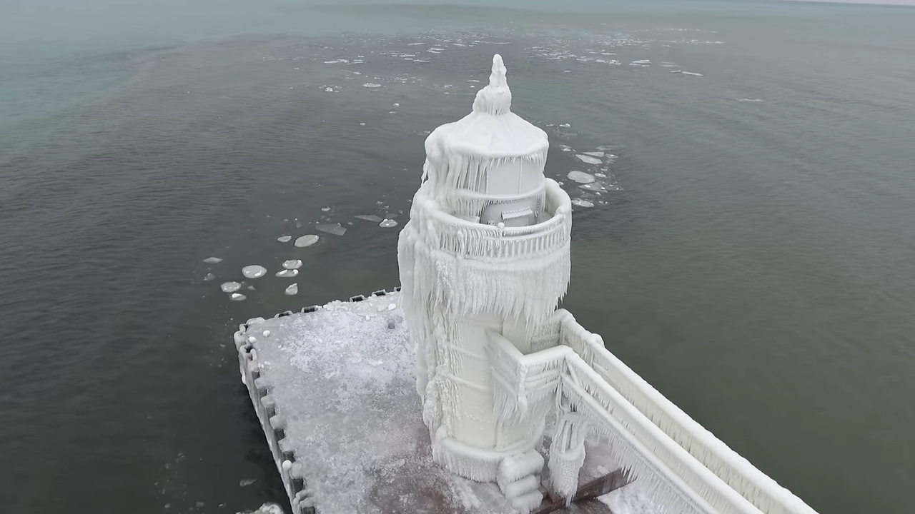 Frozen Michigan lighthouse looks out of this world in drone video ...
