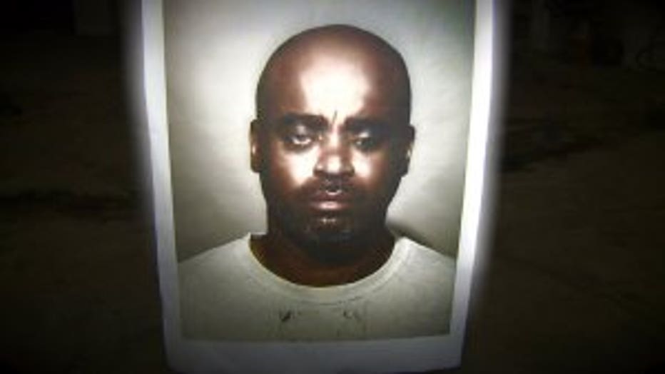 U S Marshals Need Help To Track Down 2 Sex Offenders All Labeled As