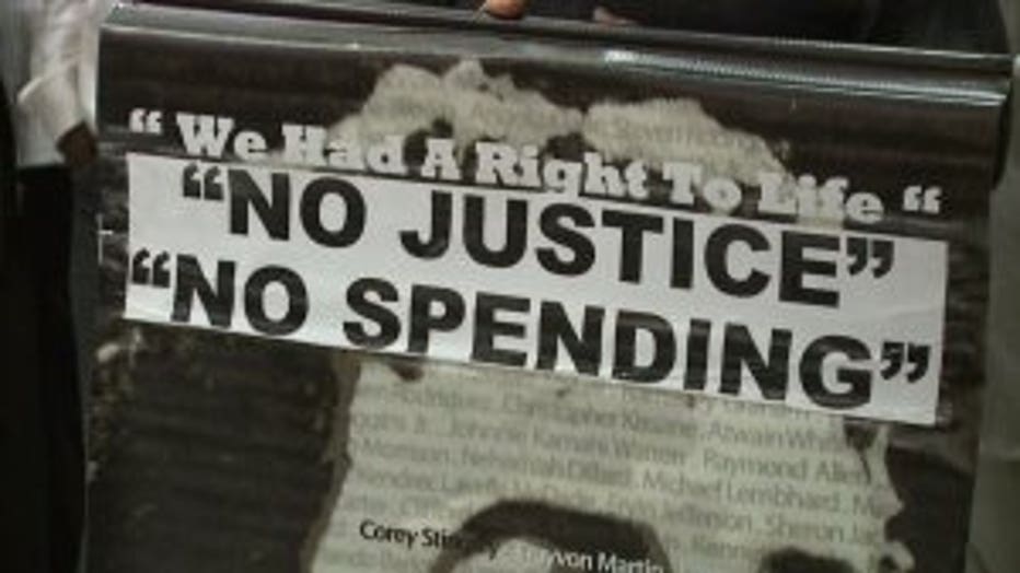 'Justice or Else' begins holiday shopping boycott and local businesses ...