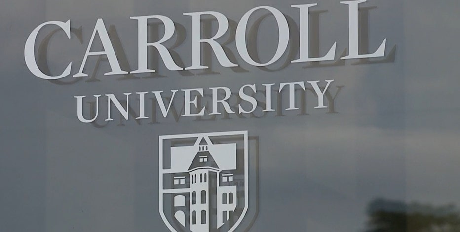 Carroll University Logo