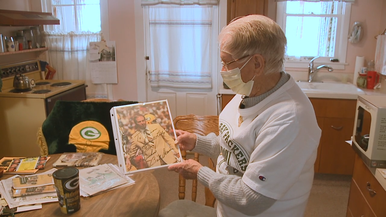 Packers super fan reflects on decades-long allegiance | FOX6 Milwaukee