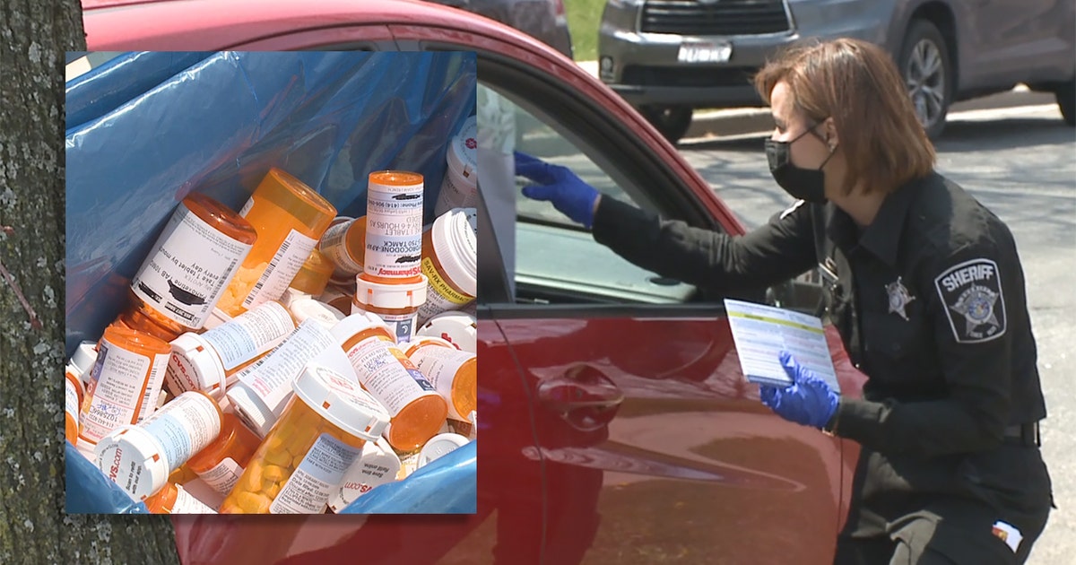 Milwaukee drive-thru collects pills for Drug Take Back Day | FOX6 Milwaukee