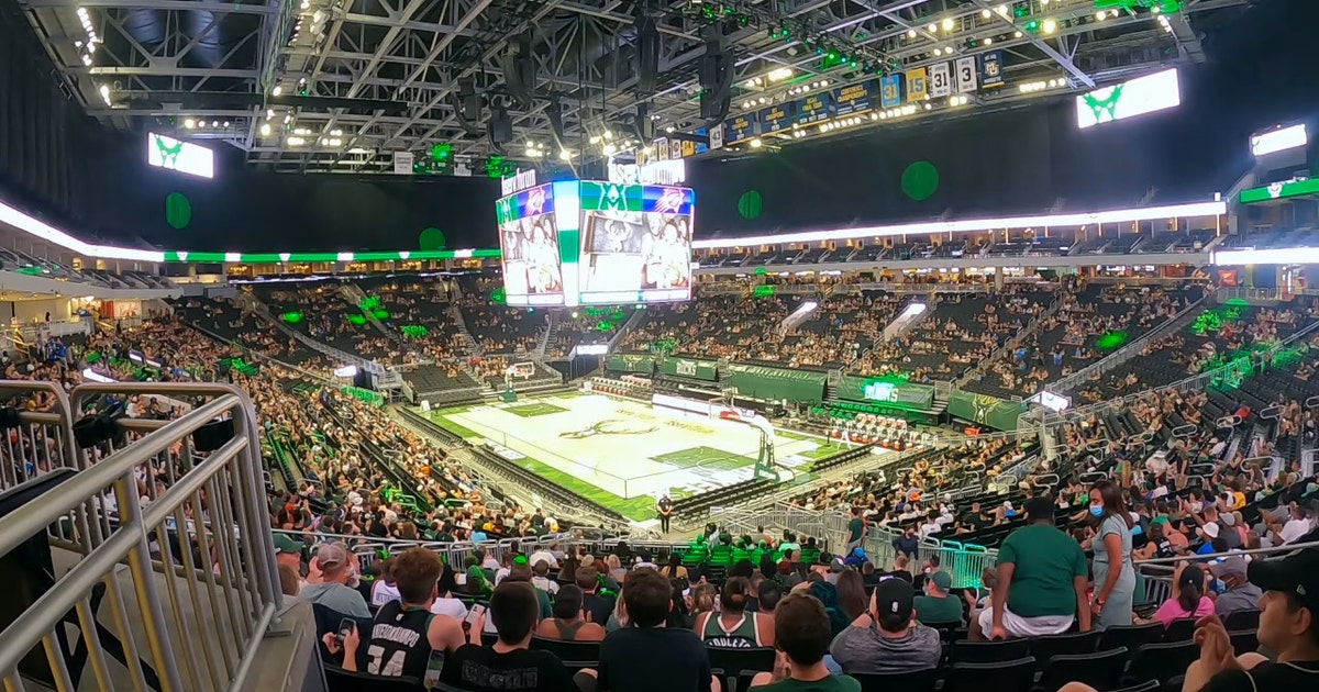 Bucks indoor watch party sold out for Game 2 | FOX6 Milwaukee