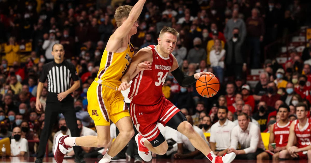 Badgers beat Gophers 68-67 | FOX6 Milwaukee