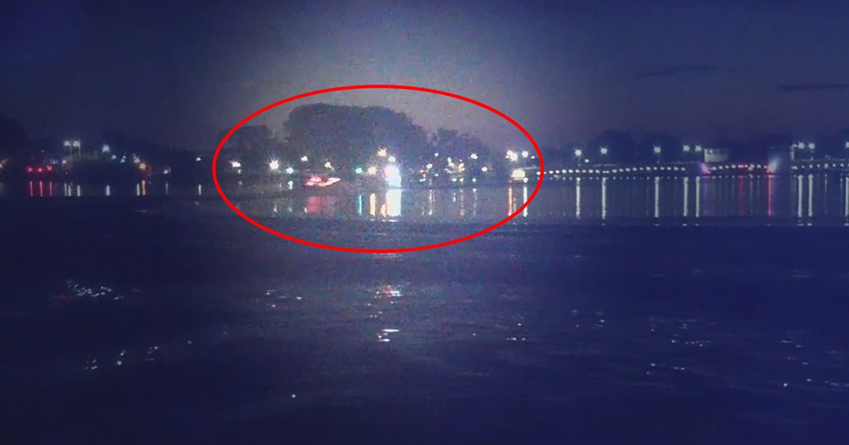 Speed boat crash into paddleboat on Fox River; dozens on board | FOX6 ...