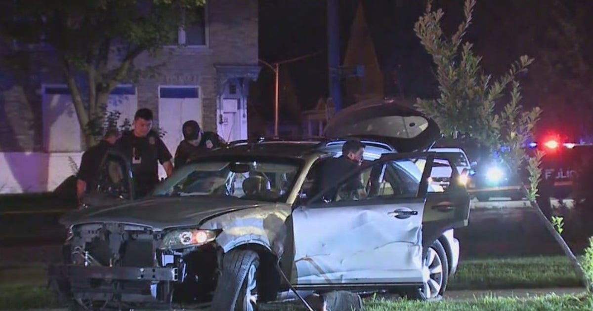 Teutonia and Hadley pursuit, crash; 1 taken into custody | FOX6 Milwaukee