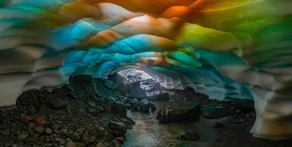 Colorful caves store
