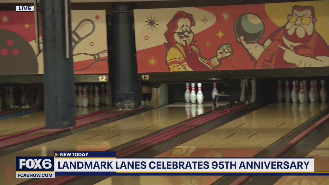 Milwaukee’s Landmark Lanes; 1 of longest-running bowling lanes in ... Milwaukee’s Landmark Lanes; 1 of longest-running bowling lanes in ...
