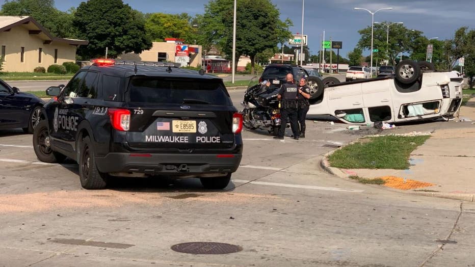 Milwaukee Crash At 72nd And Capitol Driver Failed To Stop Fox6 Milwaukee