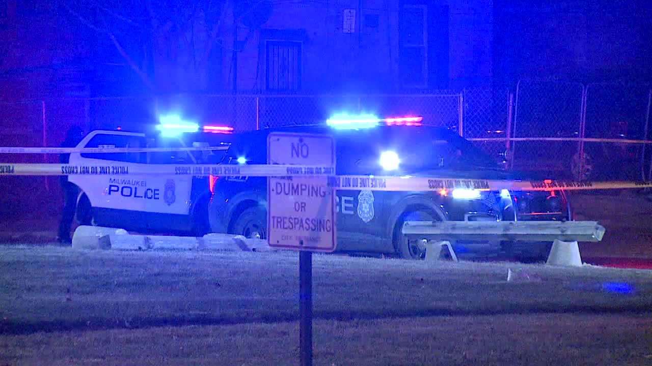 Milwaukee shooting; man dead near 37th and Hopkins | FOX6 Milwaukee