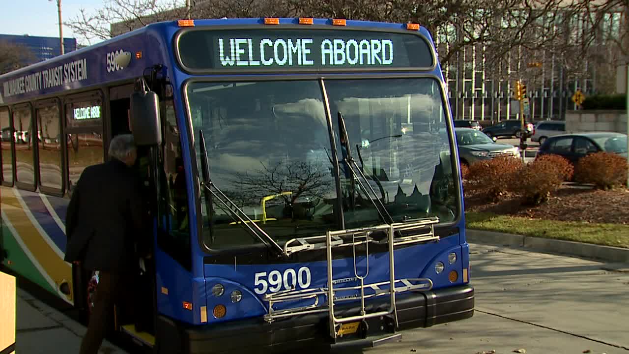 Milwaukee County Transit System, union agree to new 3-year contract ...