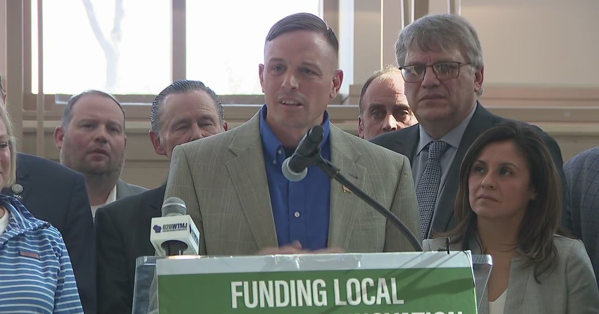 Wisconsin governor race; Republican Josh Schoemann files for 2026 run ...