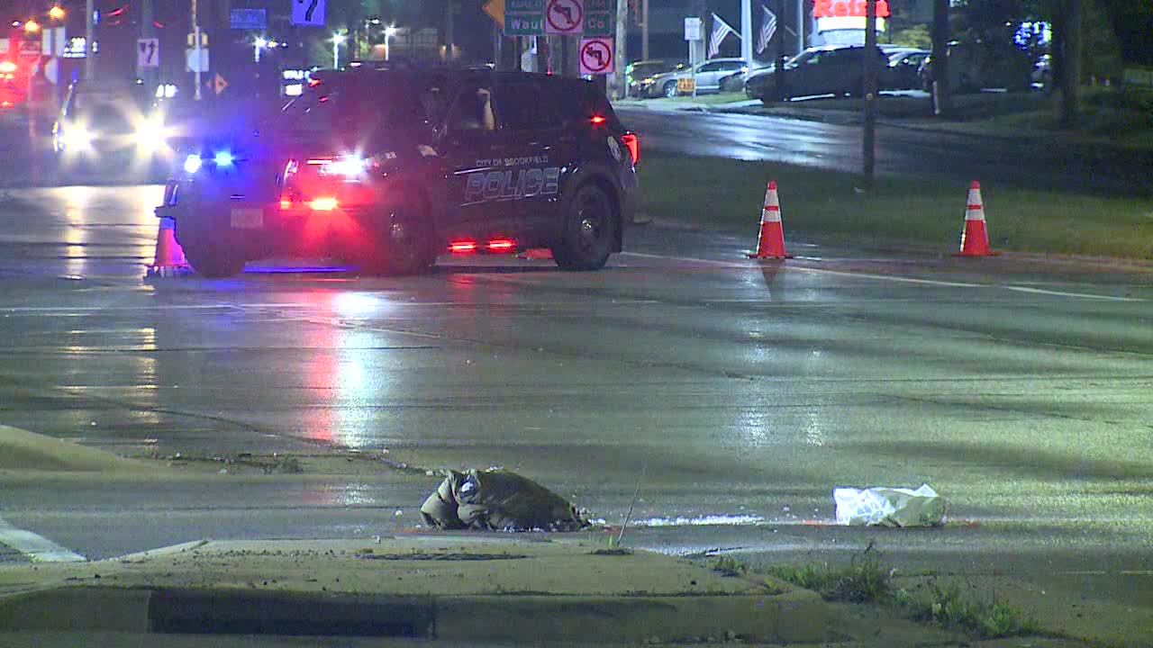 Pedestrian Struck Brookfield Wauwatosa Border Fox6 Milwaukee