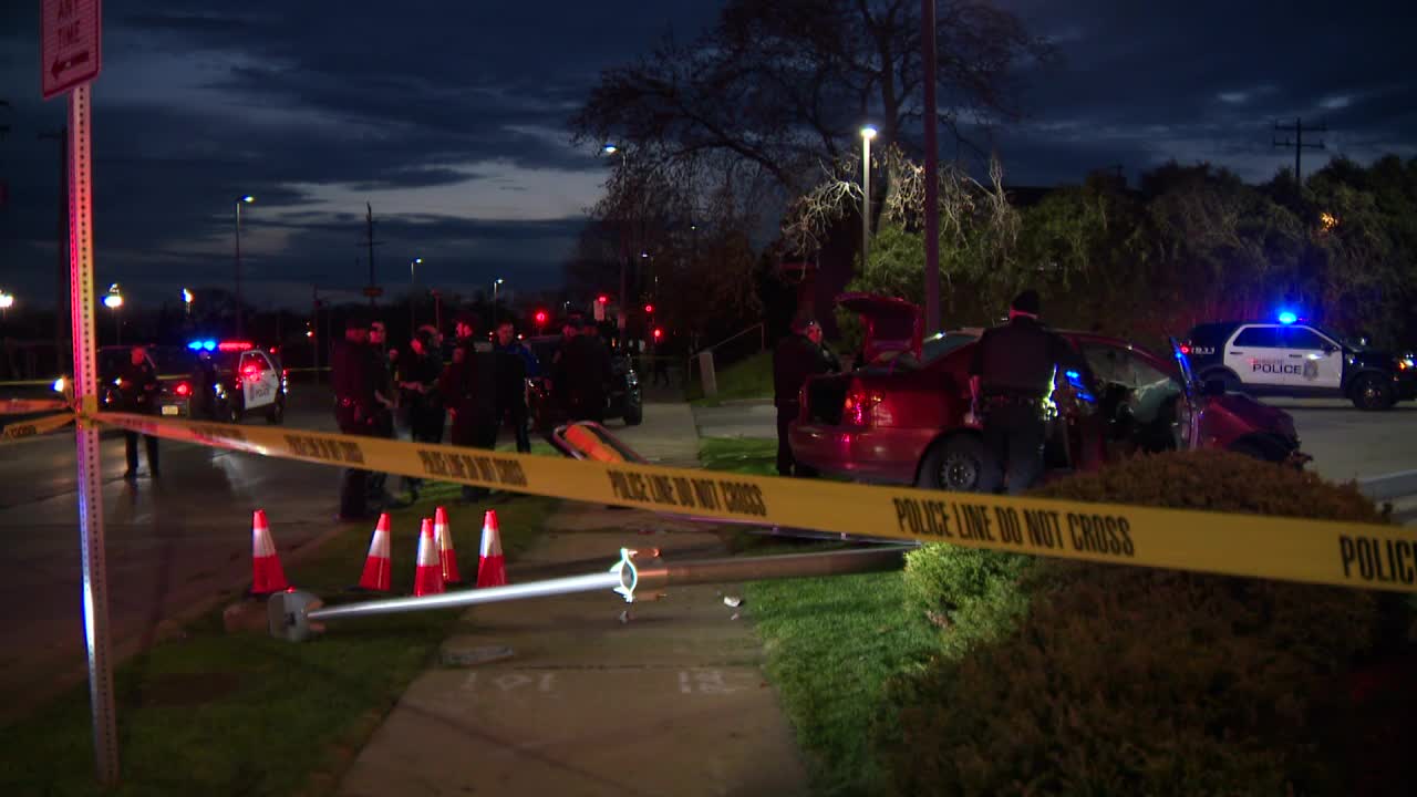 Milwaukee police chase, crash; 3 men, teenager arrested | FOX6 Milwaukee