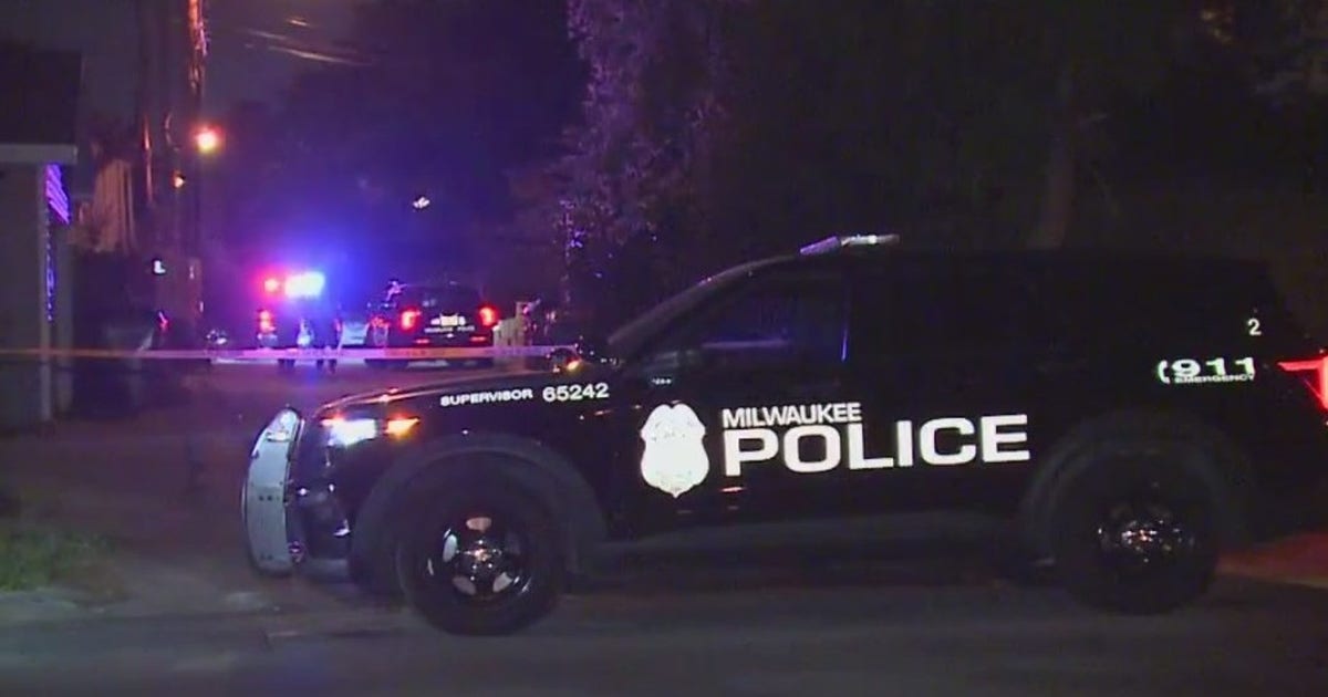 Milwaukee death investigation; woman found unresponsive in alley | FOX6 ...