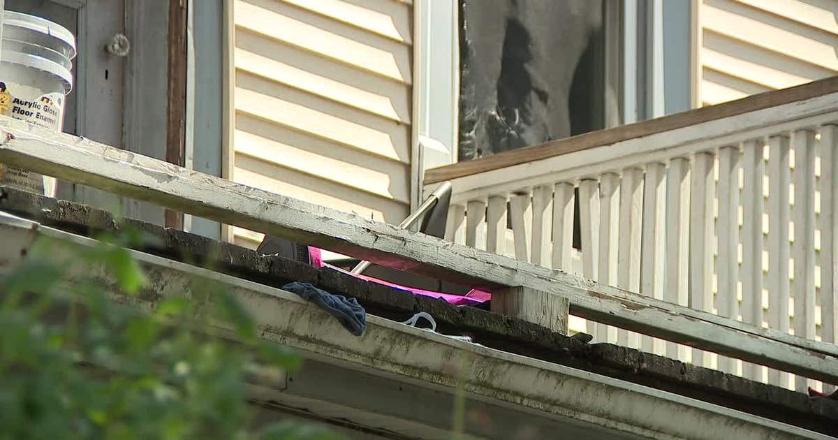 Milwaukee balcony fall; 9-year-old boy hurt on city's south side | FOX6 ...