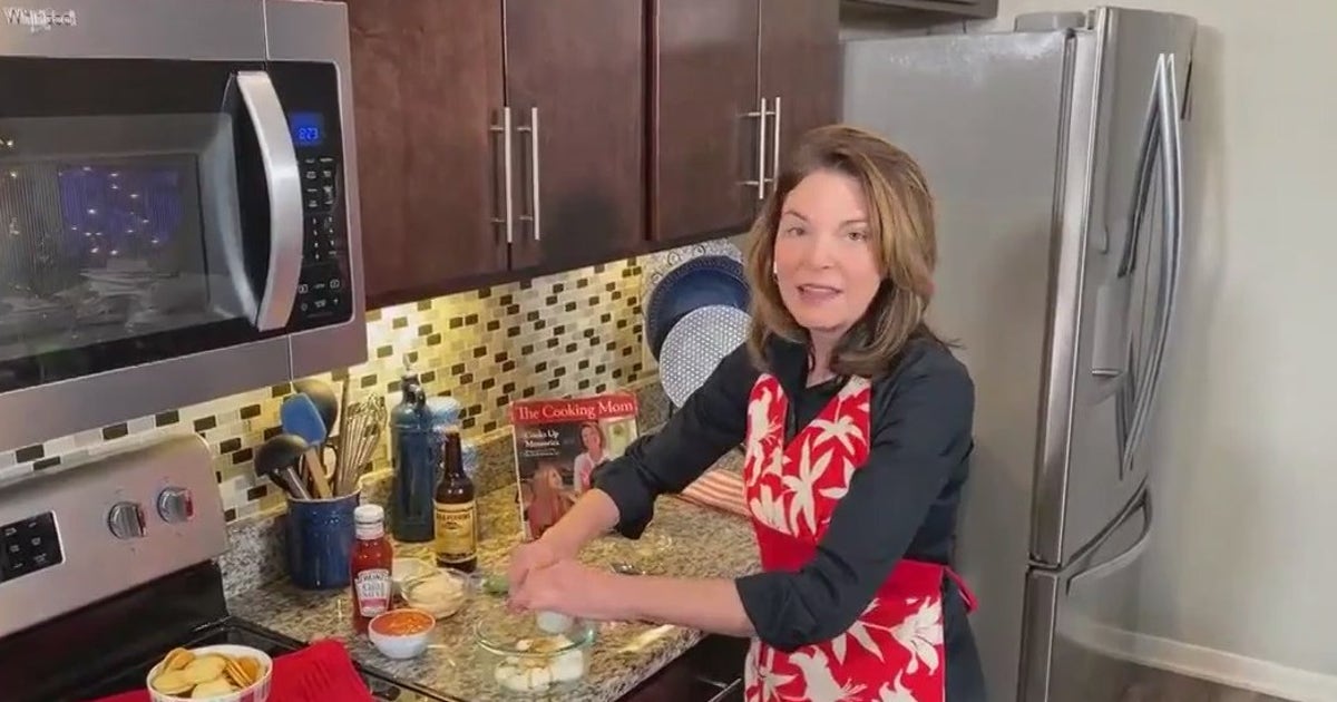The Cooking Mom: Mimi’s Crab Dip | FOX6 Milwaukee