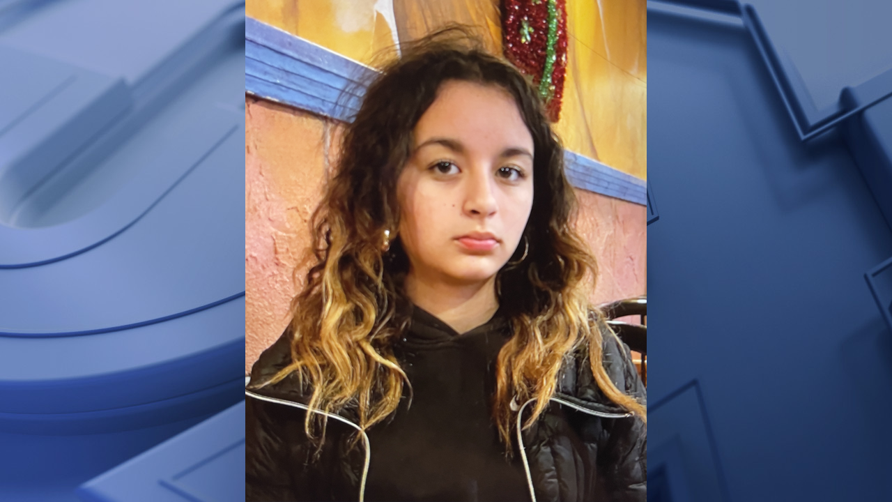 Missing 13-year-old Cudahy girl; police seek help | FOX6 Milwaukee Missing 13-year-old Cudahy girl; police seek help | FOX6 Milwaukee