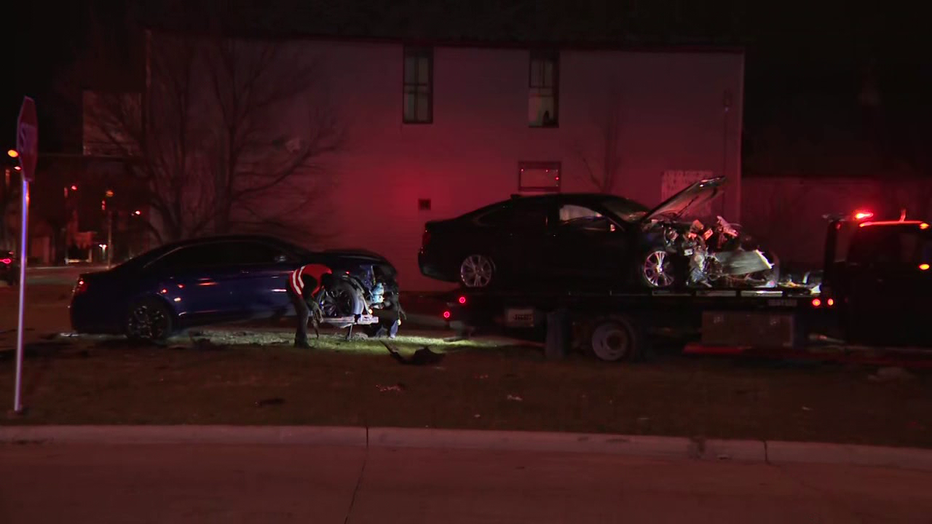 Milwaukee crash, 3 injured at Fond du Lac and Wright | FOX6 Milwaukee
