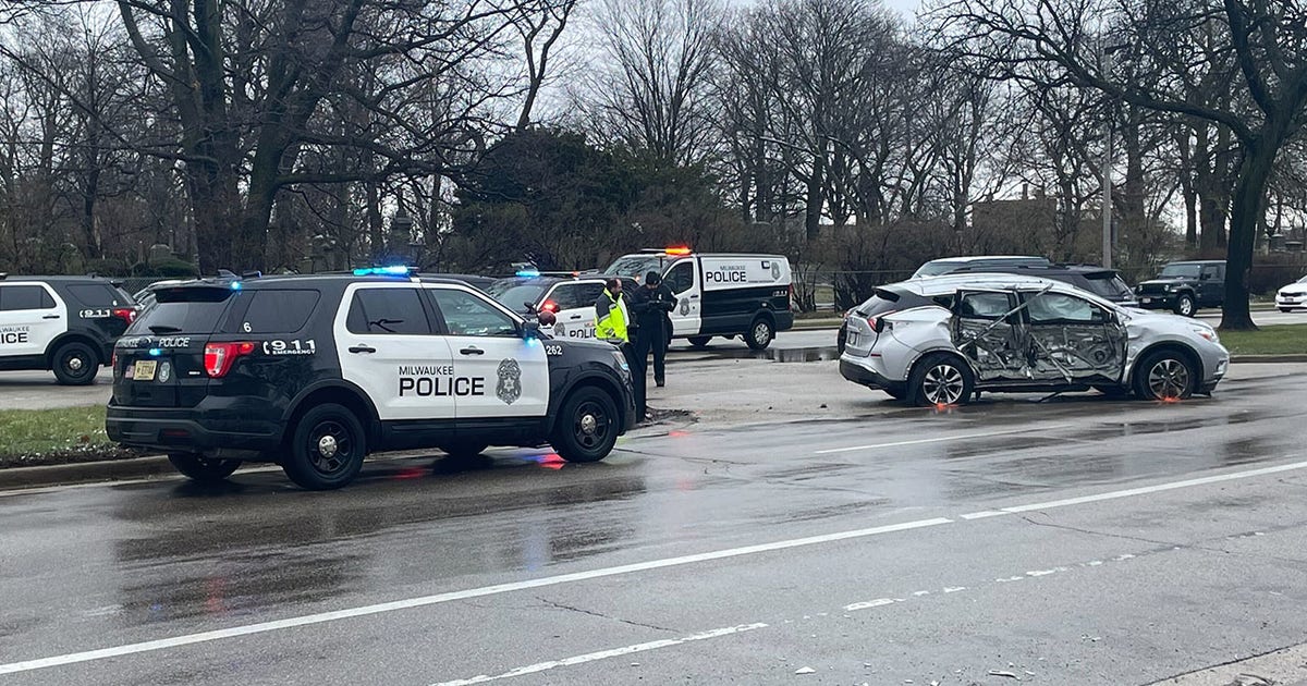 Milwaukee crash: Child seriously injured, driver arrested | FOX6 Milwaukee