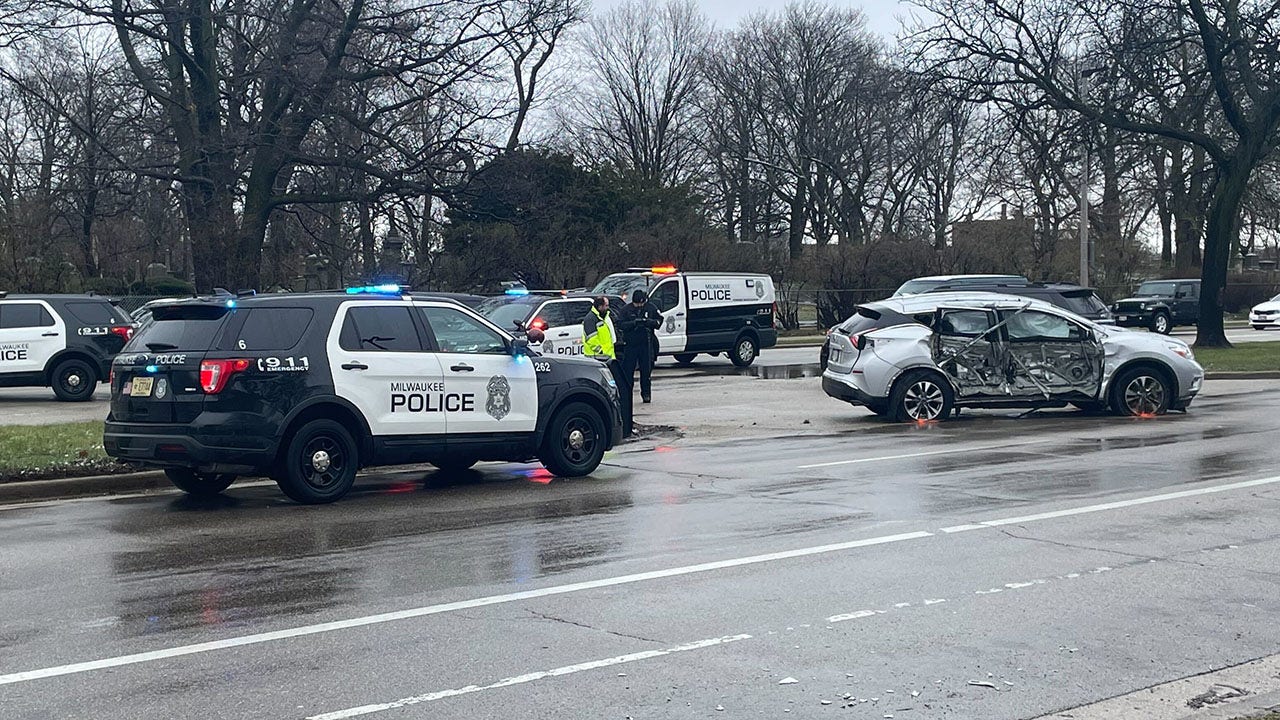 Milwaukee crash: Child seriously injured, driver arrested | FOX6 Milwaukee