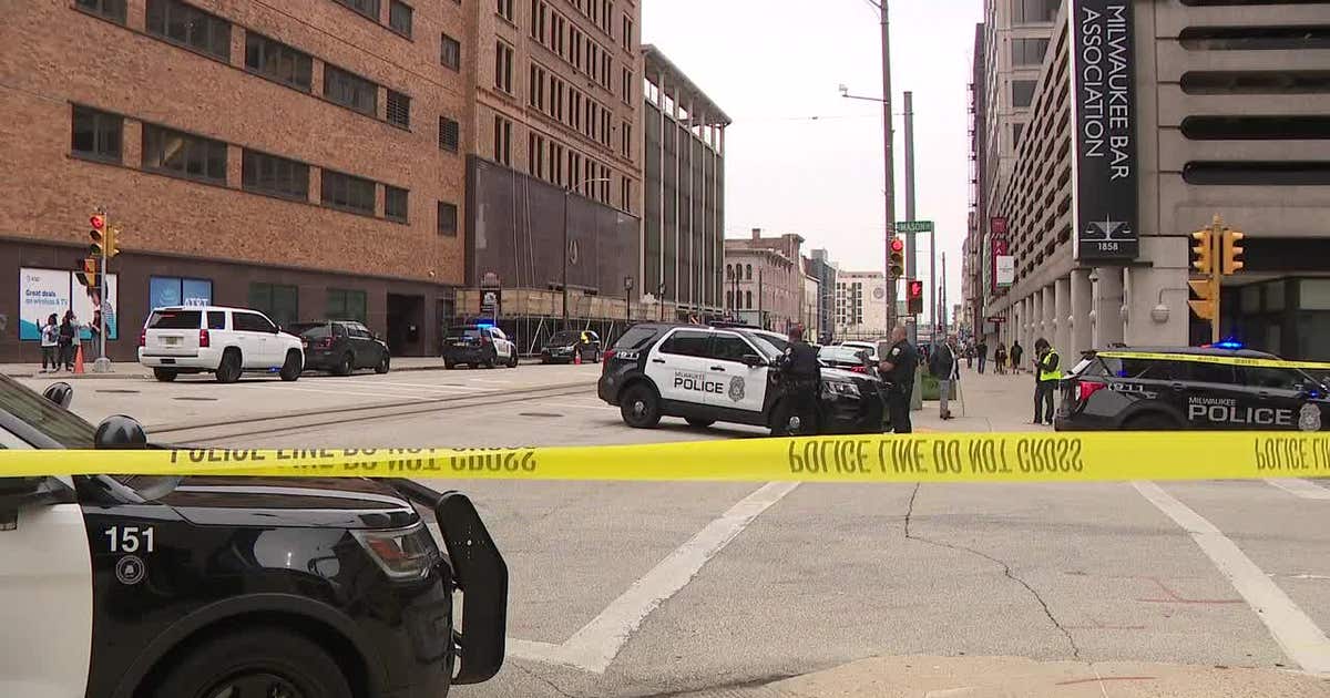 Milwaukee police chase, downtown arrests tied to homicide | FOX6 Milwaukee