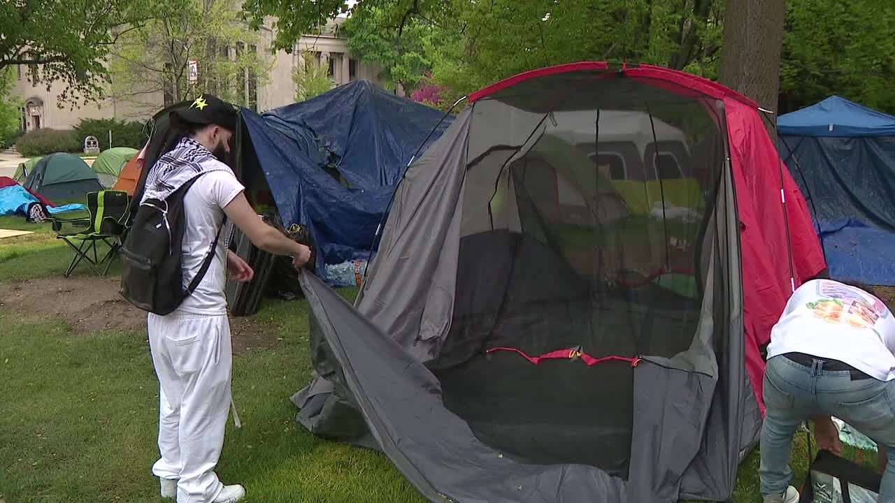 UW-Milwaukee encampment ending; student-led protests against war in ...