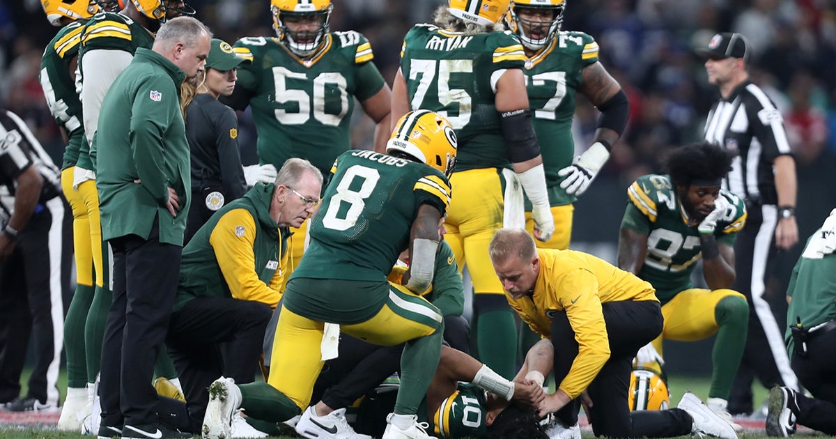 Packers QB Jordan Love injured in closing seconds of loss to Eagles ...