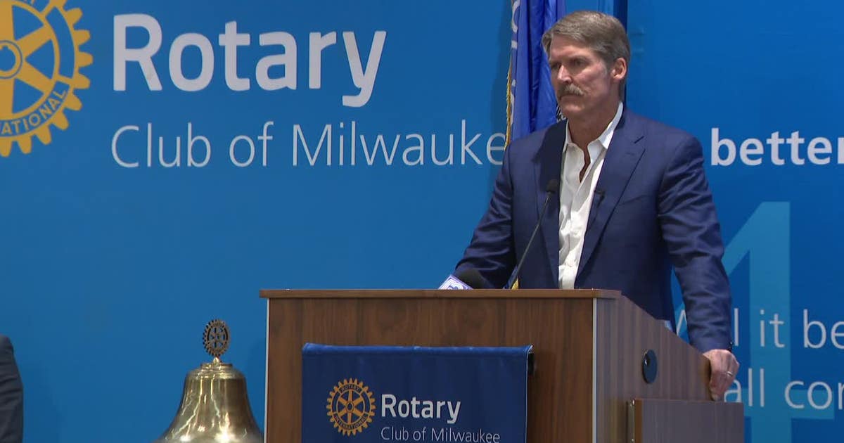 Eric Hovde, GOP candidate for US Senate, speaks at Milwaukee Press Club ...