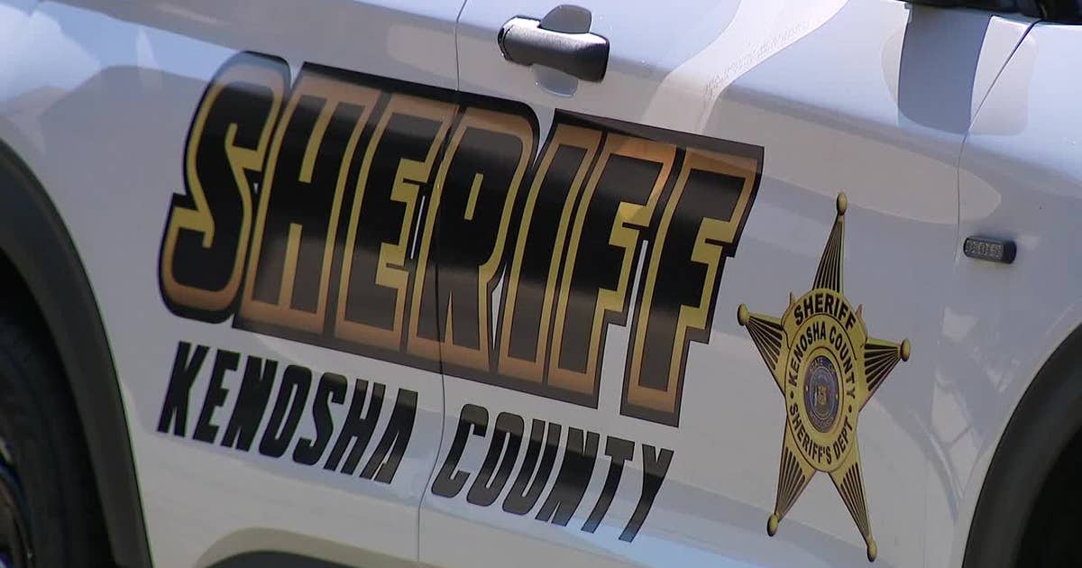 Kenosha Sheriff's officials deal with number of crashes due to snow ...