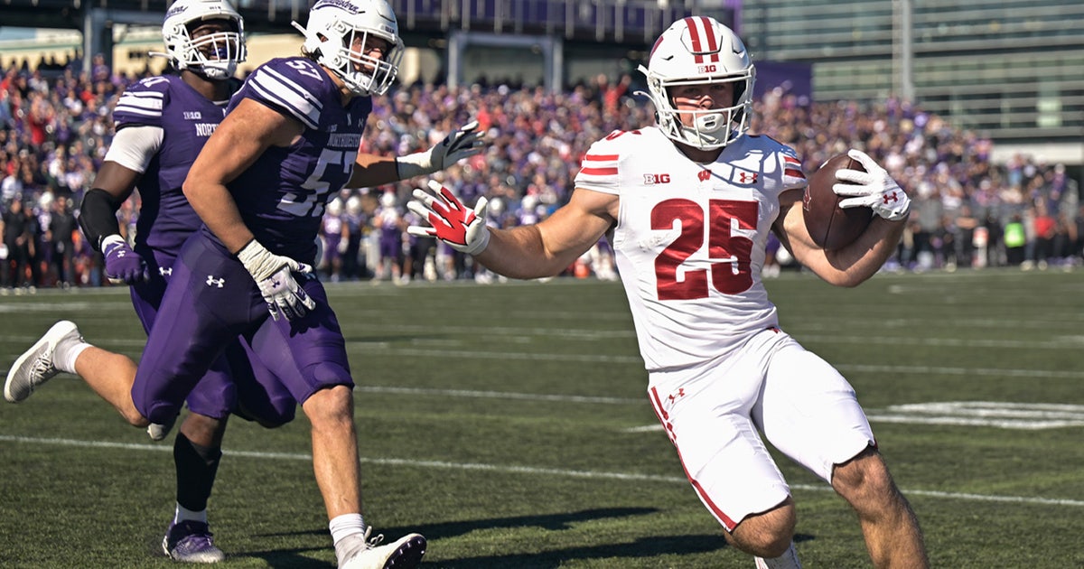 Wisconsin Badgers beat Northwestern Wildcats, 3rd straight win | FOX6 ...