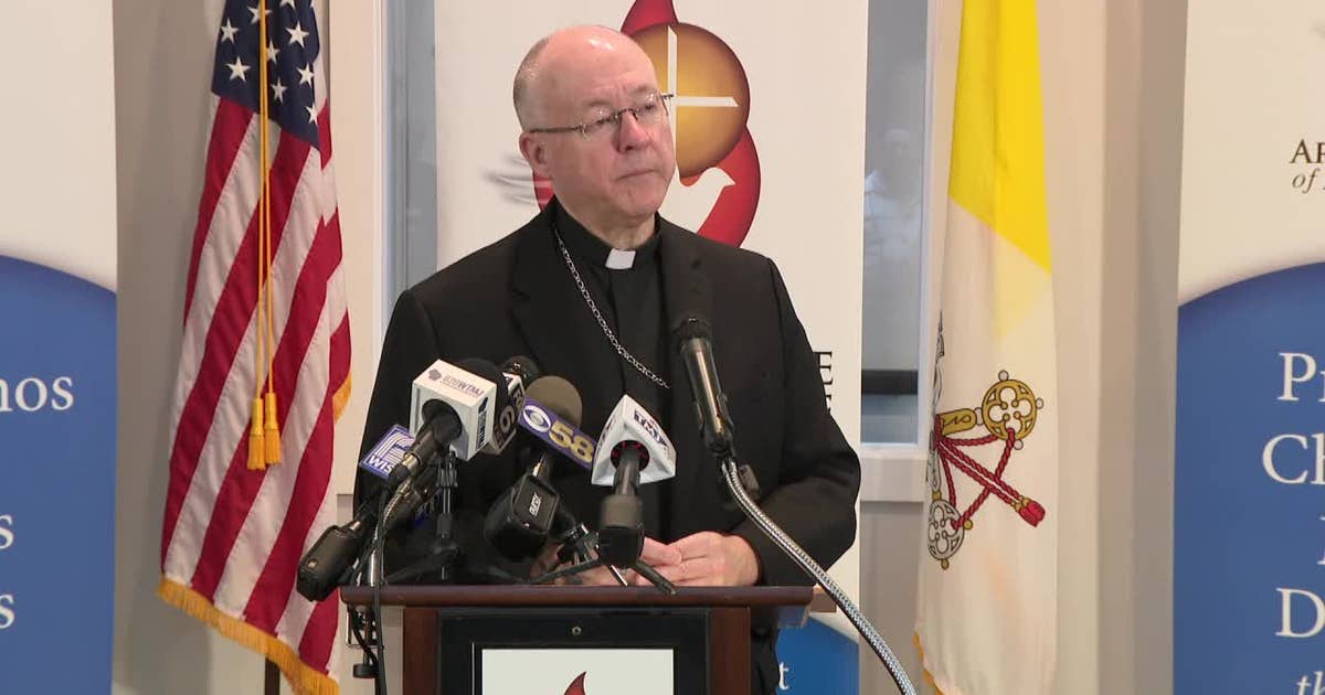 Jeffrey Grob named Milwaukee Archbishop; 12th of Archdiocese | FOX6 ...