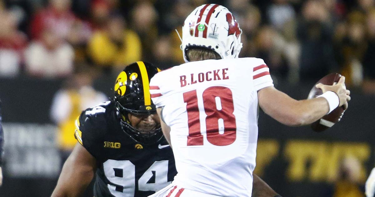 Iowa routs Wisconsin; Locke, Williams connect for Badgers' only TD ...