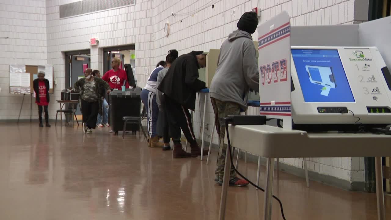 Wisconsin voter ID: Republicans pushing constitutional requirement ...