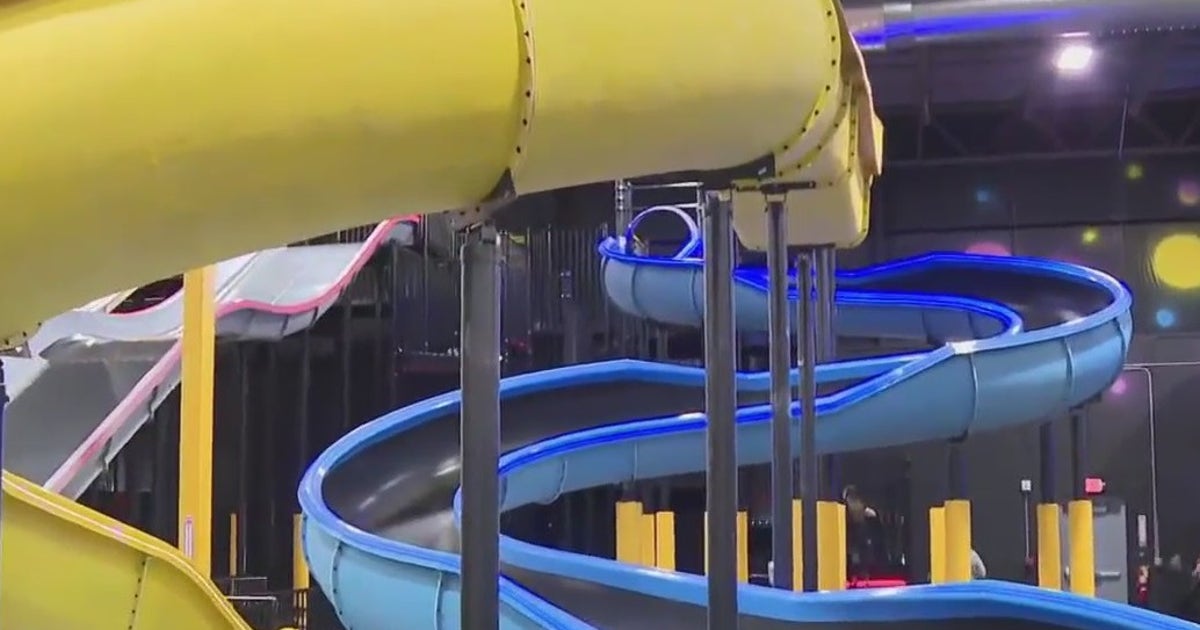 Slick City in Wauwatosa; world's first waterless indoor slide park ...