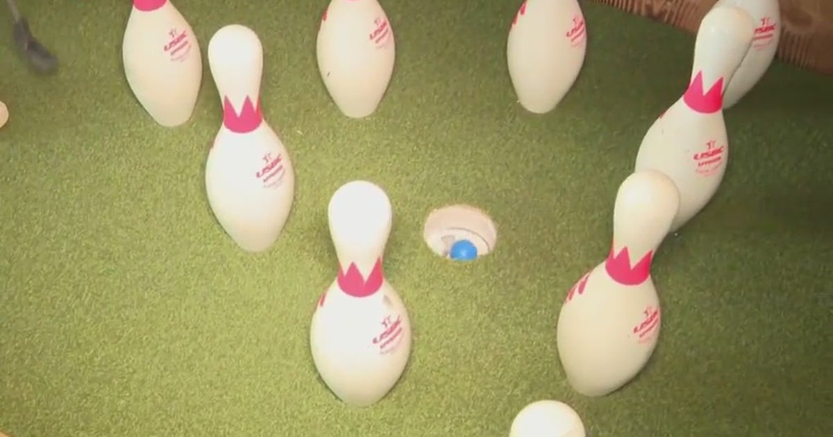 Big Putts Mini Golf in Greenfield; custom built, indoor course | FOX6 ...